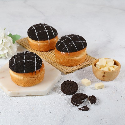 Product | MAKO Cake and Bakery