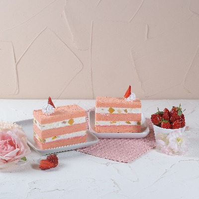 Product | MAKO Cake and Bakery