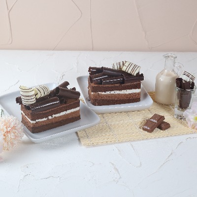 Product | MAKO Cake and Bakery