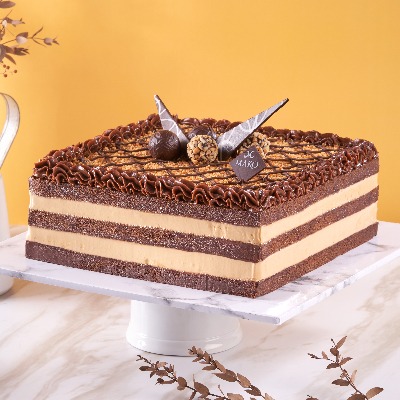 Product | MAKO Cake and Bakery